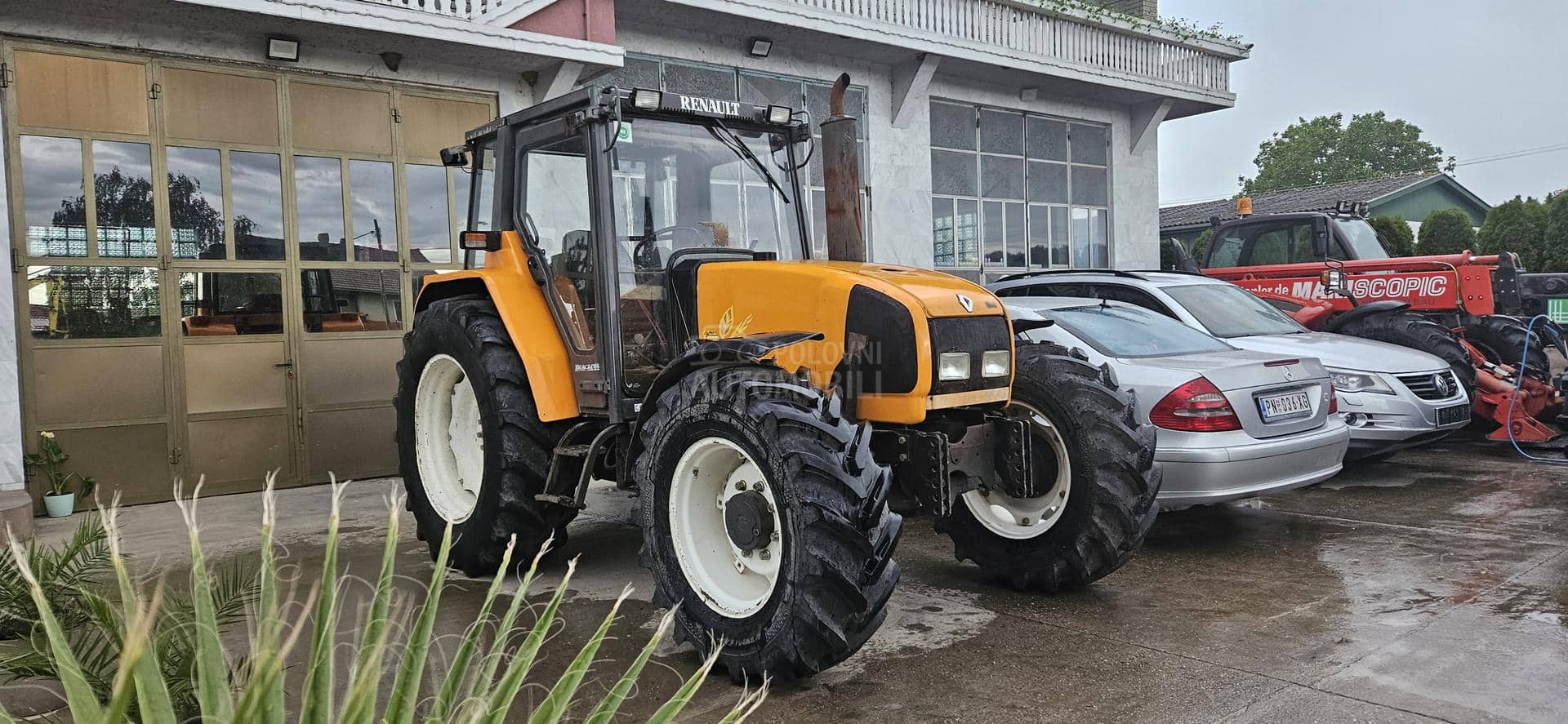 Renault CERES 85 sa kasikom | Polovni Automobili