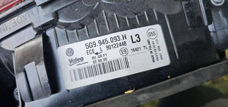 stop gepek 7.5 levo za Volkswagen Golf 7 - 5g9 945 093H | Auto delovi | Polovni Automobili