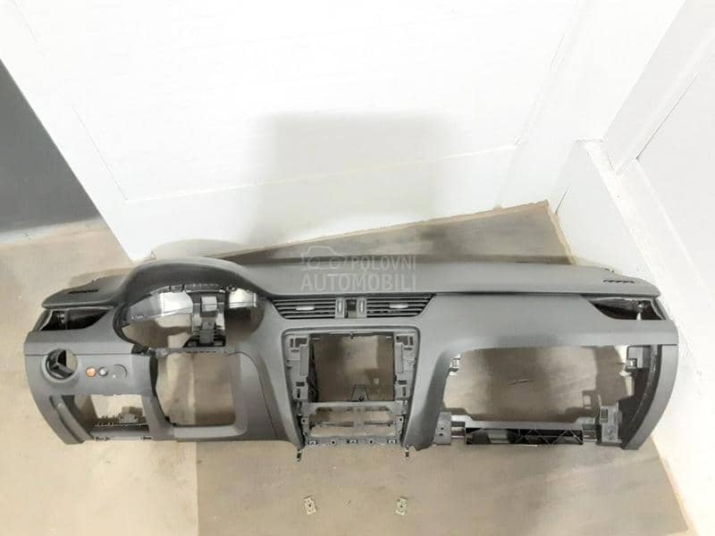 Instrument tabla za Škoda Rapid, Fabia, Octavia ... od 2007. do 2019 ...