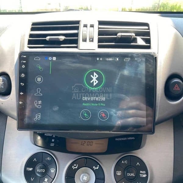 Multimedija za auto za Toyota RAV 4 | Auto oprema | Polovni Automobili