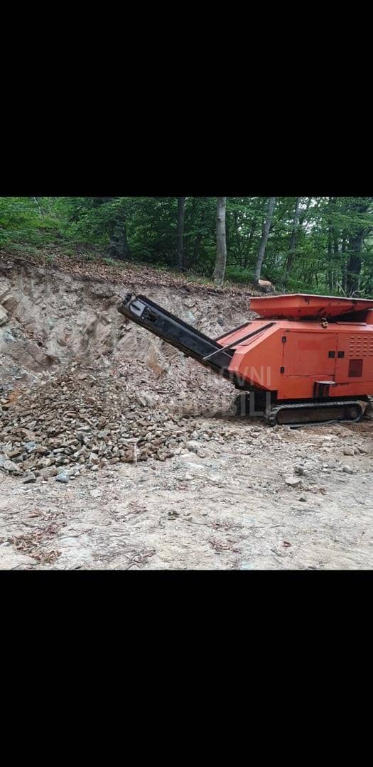 Rhinoceros Red rino 5020T | Polovni Automobili