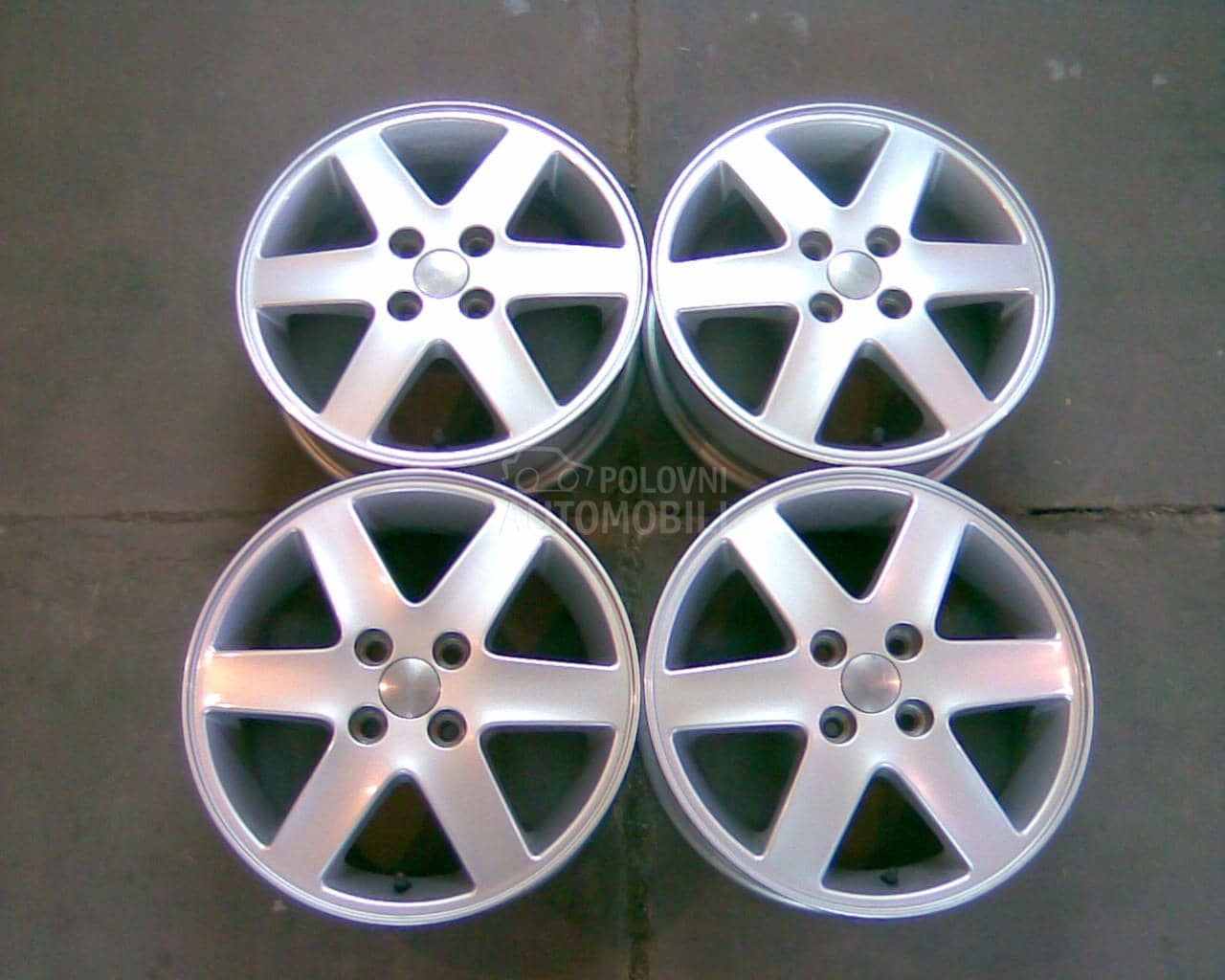 Aluminijumske felne OZ SUZUKI AGILA 15" 4 x 100 | Felne i ratkapne | Polovni Automobili