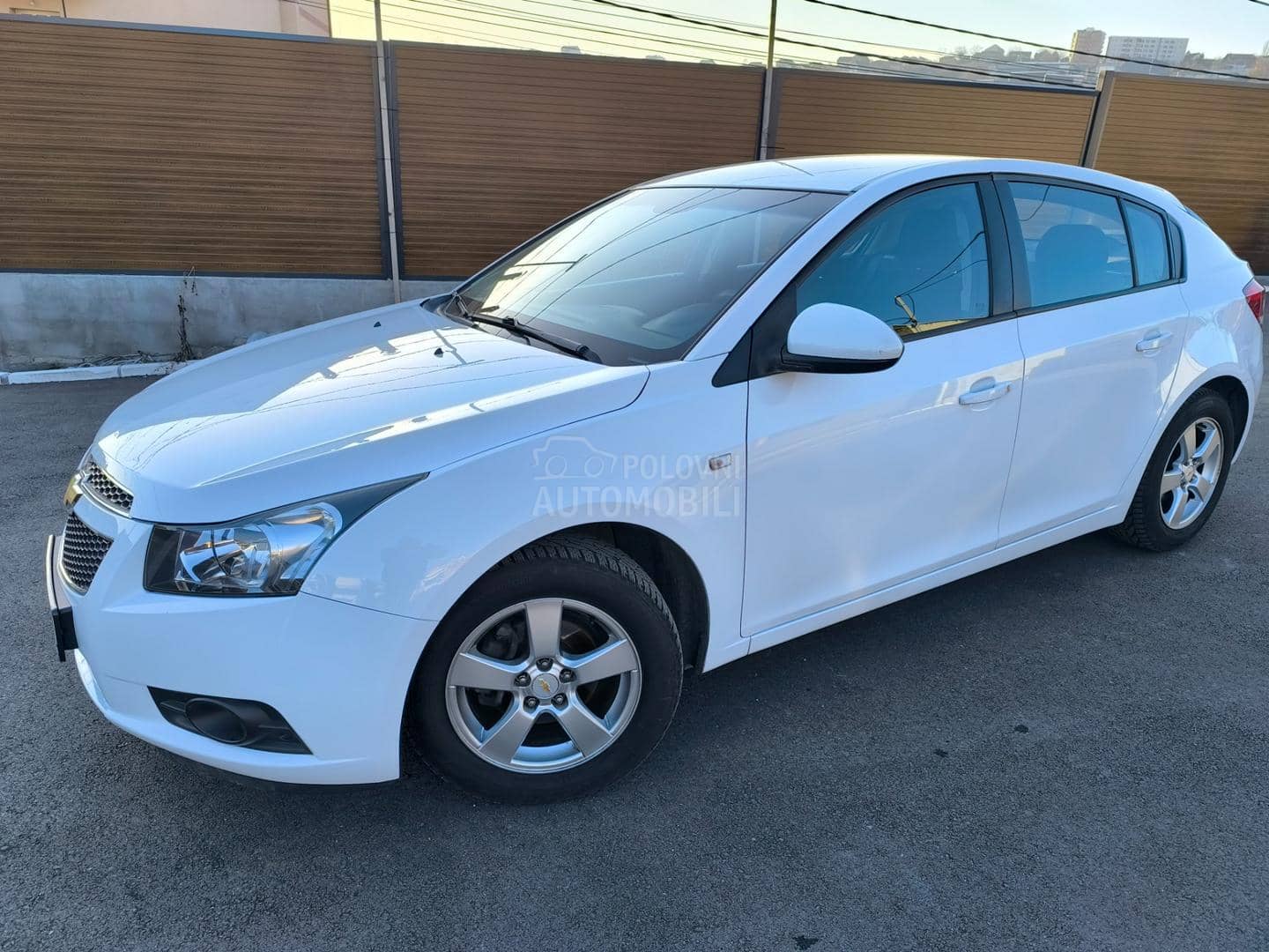 Chevrolet Cruze 1.8 B / TNG | Polovni Automobili