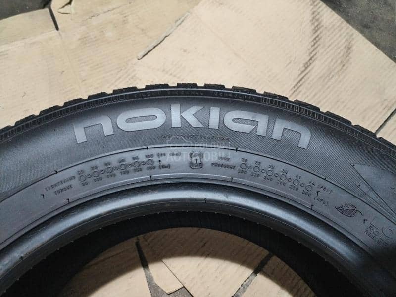 Nokian 195/65 R15 Zimska | Gume | Polovni Automobili