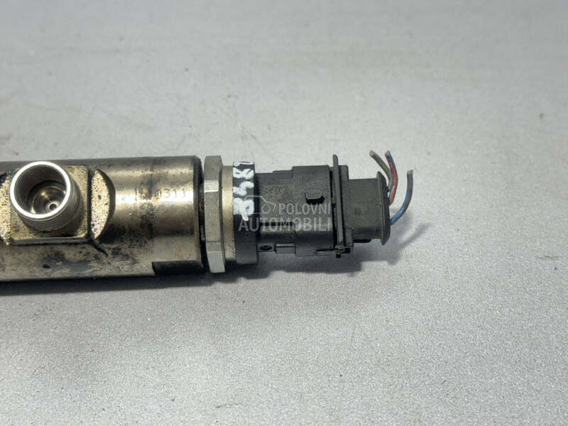 SENZOR PRITISKA GORIVA za Volvo S60 - 0281002995 | Auto delovi ...