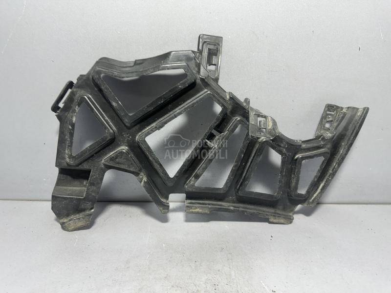 NOSAC BRANIKA za Volkswagen Touran - 5TA807724A | Auto delovi | Polovni ...