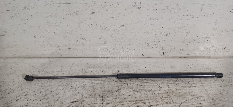 AMORTIZER HAUBE za Audi A3 - 8V0823359 | Auto delovi | Polovni Automobili