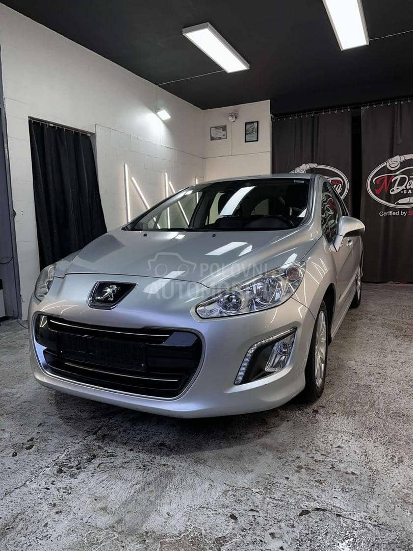 Peugeot 308 Pezo 308 | Polovni Automobili