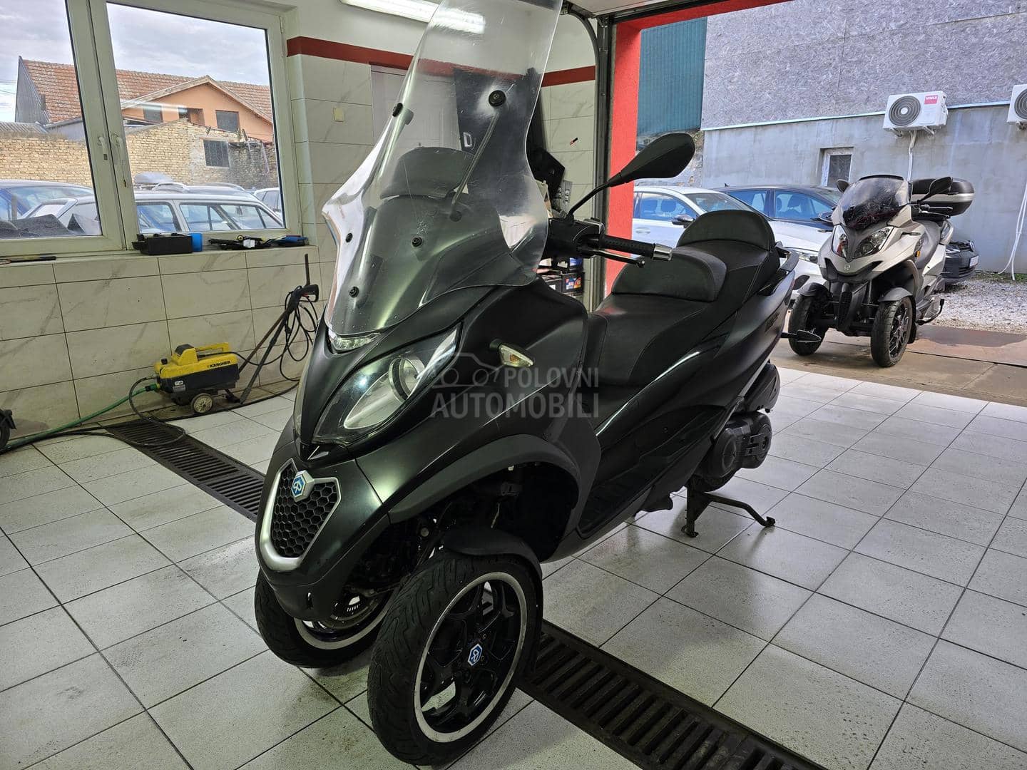 Polovni Piaggio MP3 2016. god. Polovni Automobili Srbija, Subotica