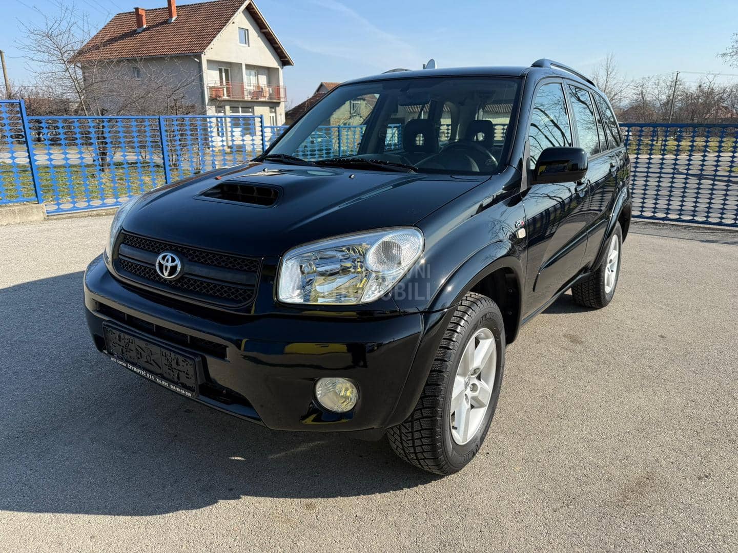 Toyota RAV 4 2.0 D-4D/ODLIČNA | Polovni Automobili