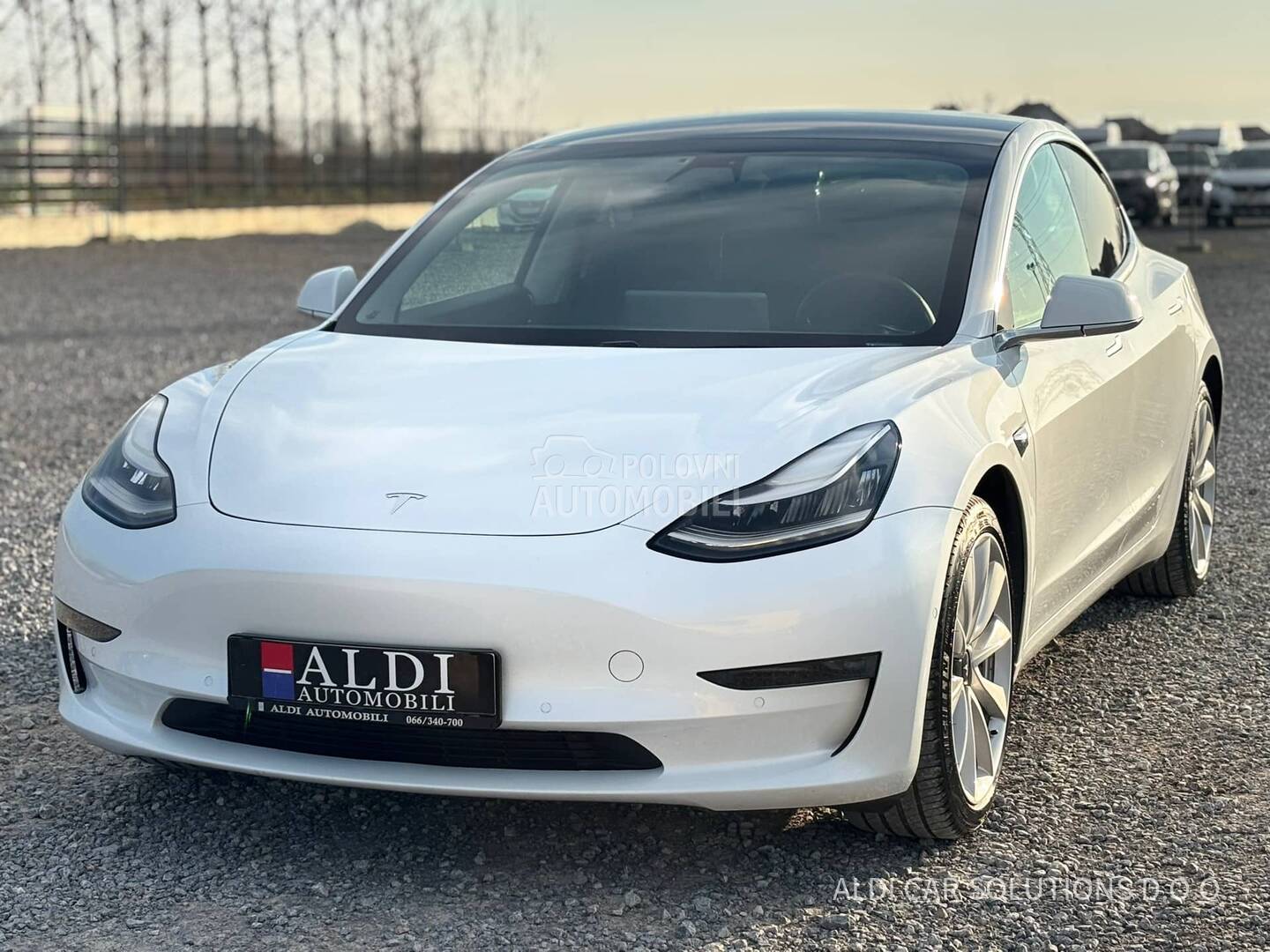 Tesla Model 3 Long Range Dual/AWD | Polovni Automobili