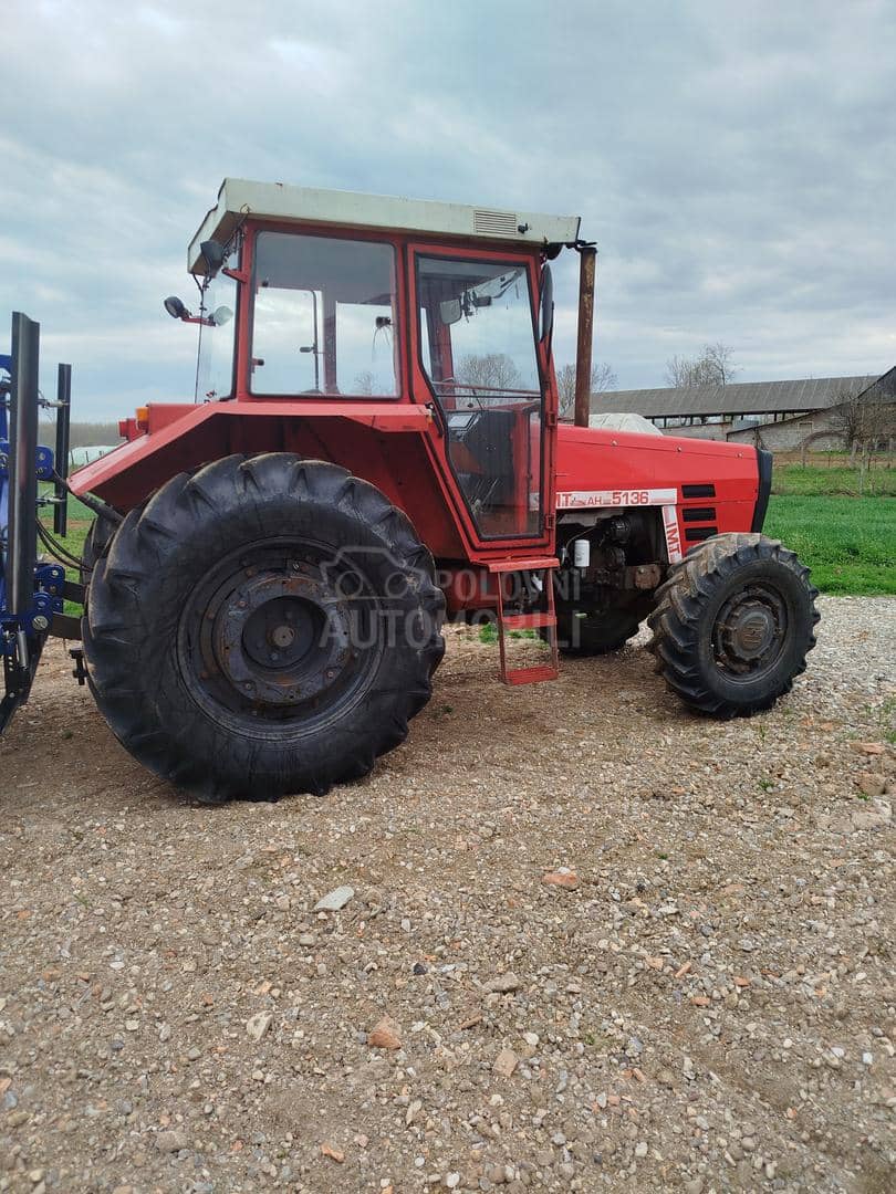 Polovni IMT 5136 2004. god. Polovni Automobili Srbija, Drenovac