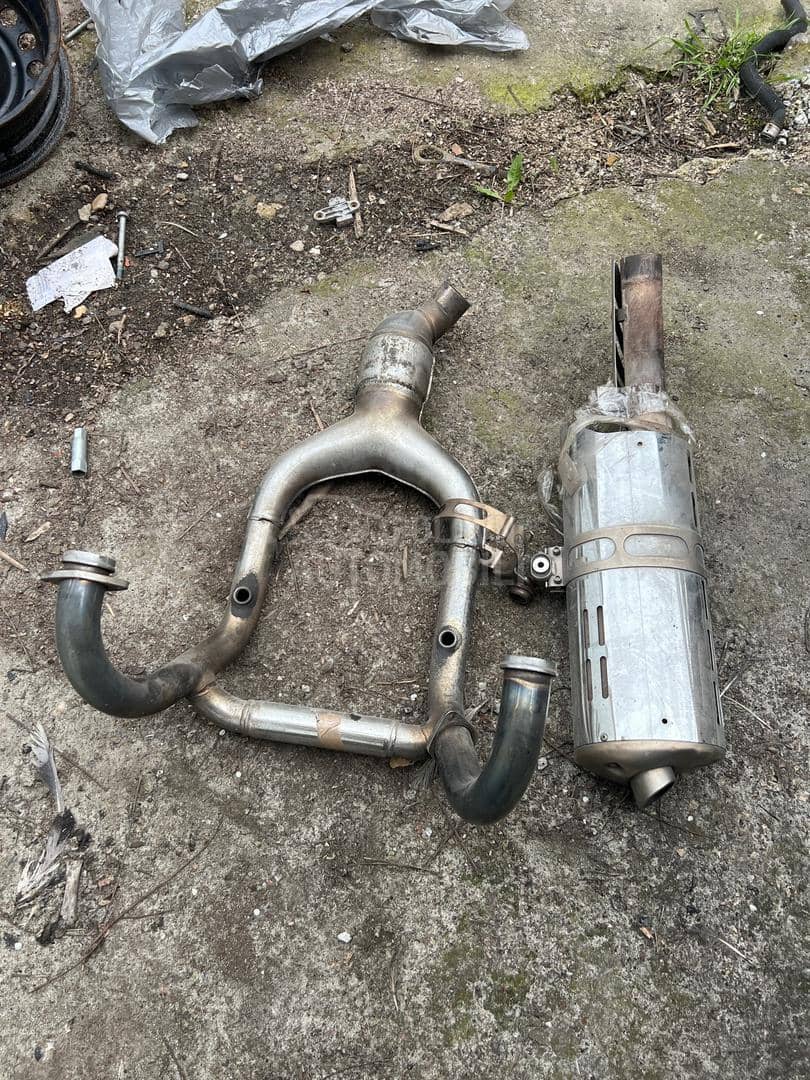 auspuh bmw gs 2007 | Delovi i oprema za motore | Polovni Automobili