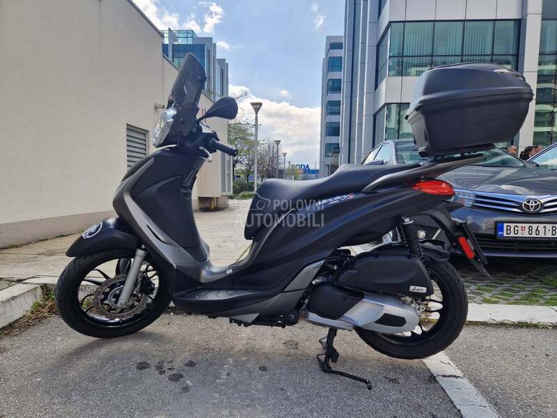 Polovni Piaggio Medley 2019. god. Polovni Automobili Srbija, Beograd