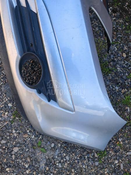 Prednji branik za Opel Corsa D | Auto delovi | Polovni Automobili