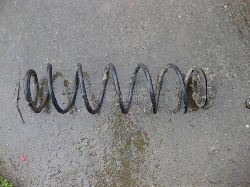 Zadnja opruga za Renault Laguna | Auto delovi | Polovni Automobili