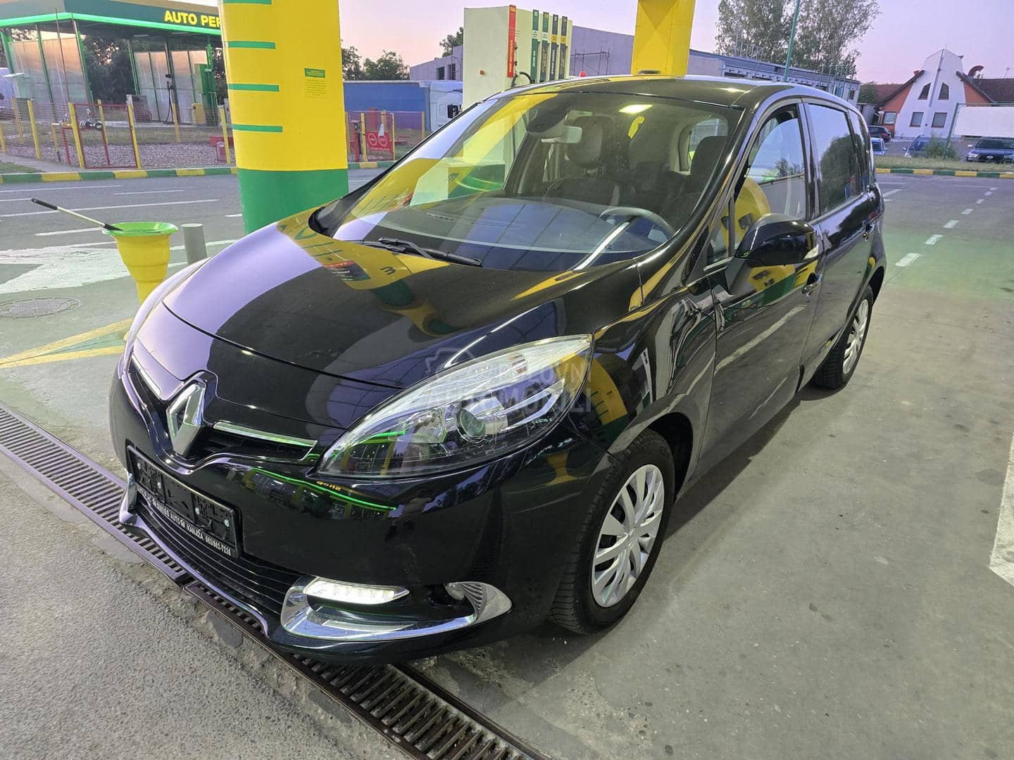 Renault Scenic 1,4Tce | Polovni Automobili