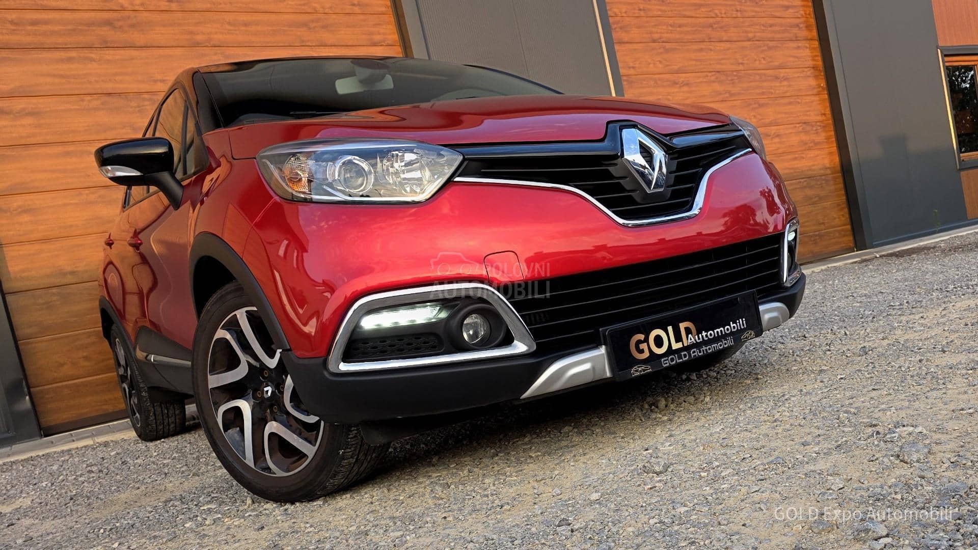 Renault Captur 0.9 TCe RED HANSEN | Polovni Automobili