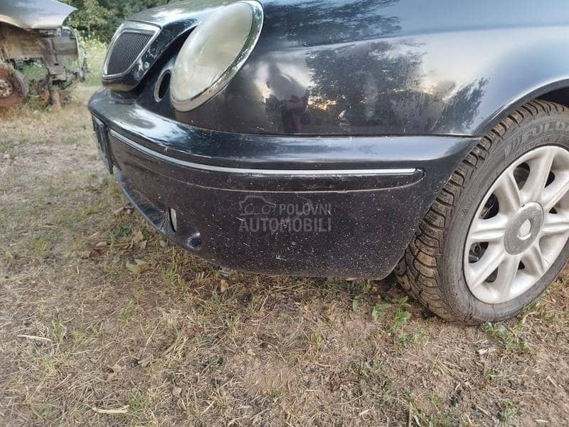prednji branik za Lancia Lybra | Auto delovi | Polovni Automobili