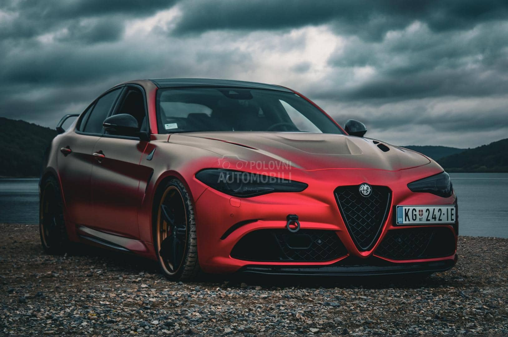 Alfa Romeo Giulia QV | Polovni Automobili