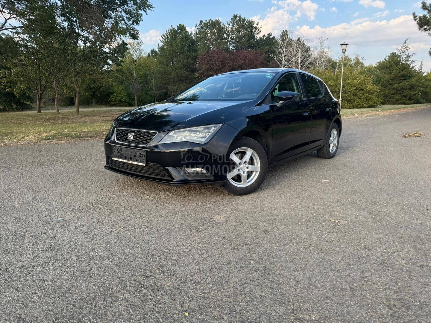 Seat Leon 1.6TDI 77/105 matrix | Polovni Automobili