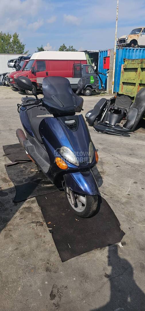 Yamaha Majesty 150cc | Delovi i oprema za motore | Polovni Automobili