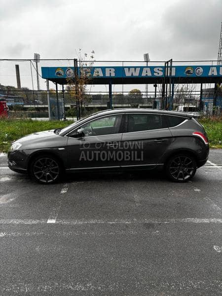 Lancia Delta S MOMO Design | Polovni Automobili