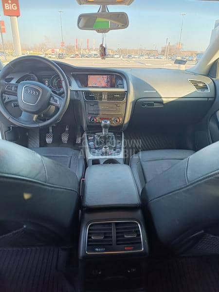 Audi A5 2.7 TDI (2011) - 9.500 € - 21000 Novi Sad - www.mojnovisad.com