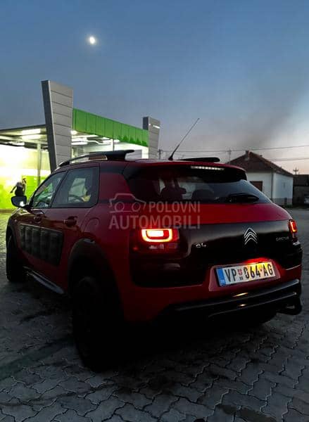 Citroen C4 Cactus 1.2b Musketier | Polovni Automobili