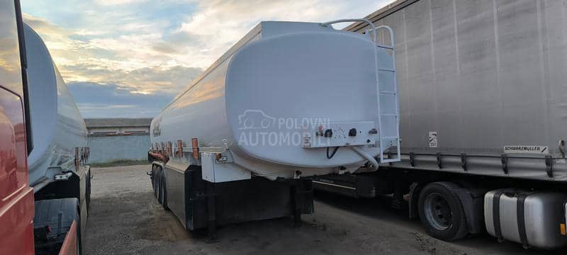 Schwarzmuller TSL3/E | Polovni Automobili