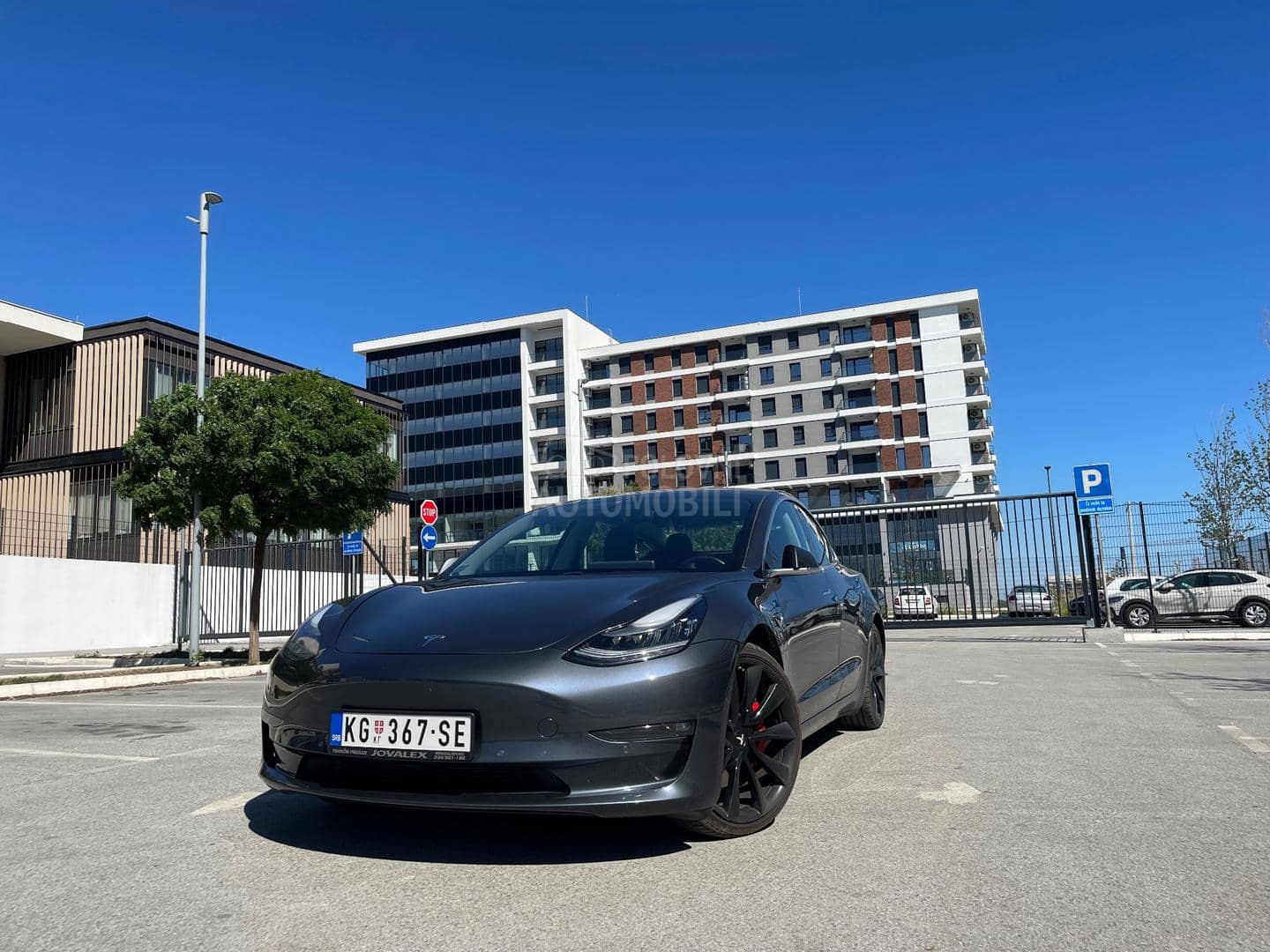 Tesla Model 3 Performance | Polovni Automobili