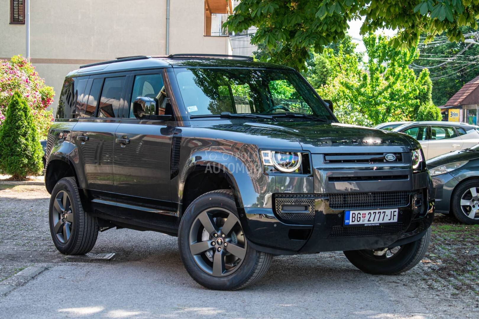 Land Rover Defender 300k.s Hybrid | Polovni Automobili