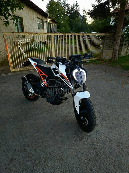 Polovni KTM Duke 125 2020. god. Polovni Automobili Srbija, Leskovac