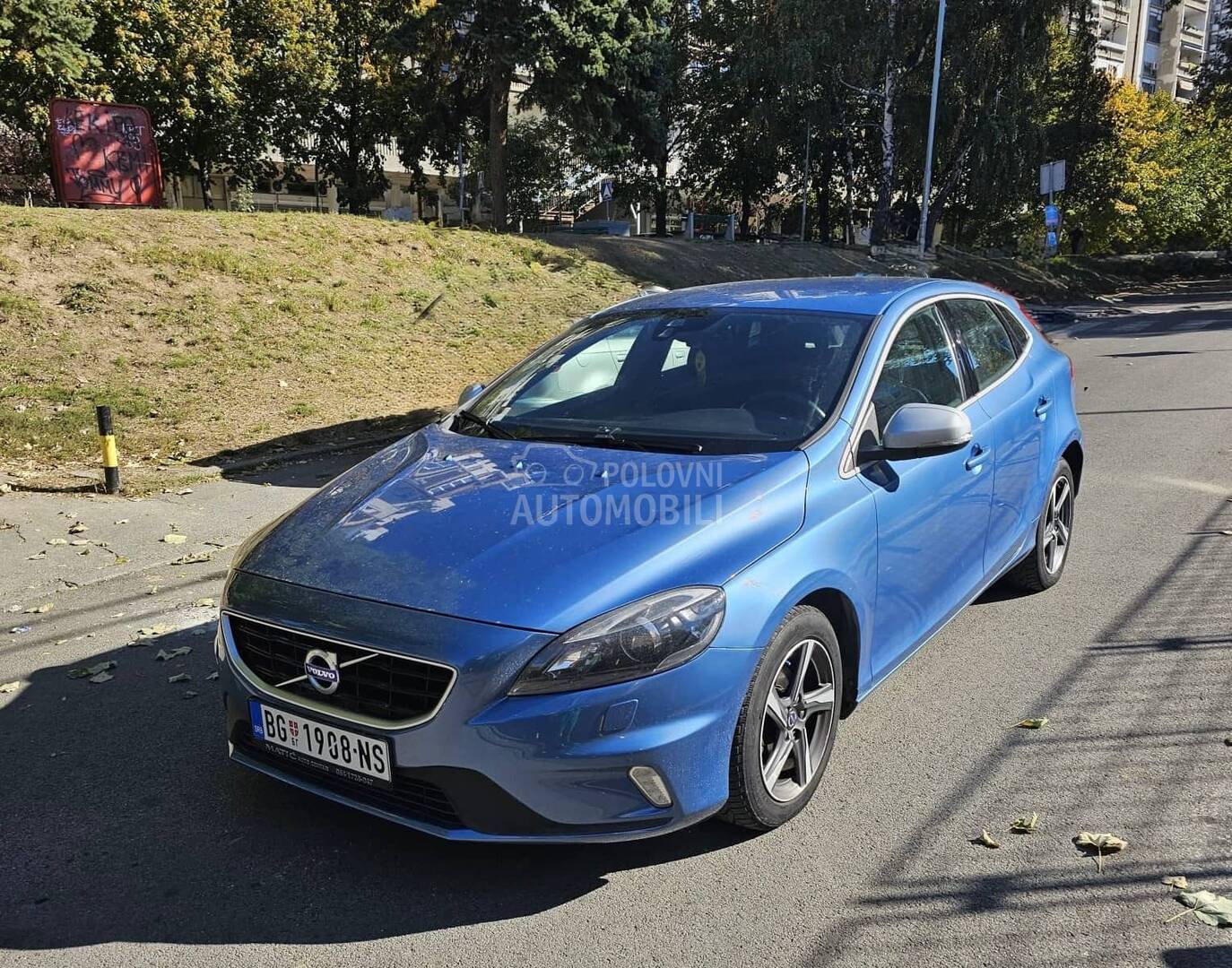 Volvo V40 R2 Design 2.0 | Polovni Automobili