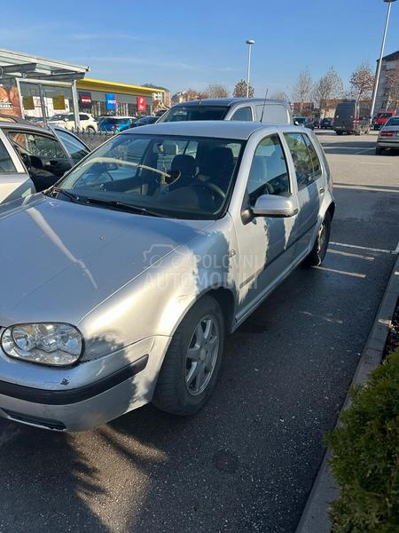 Polovni Volkswagen Golf 4 2001. god. Polovni Automobili Srbija, Čačak