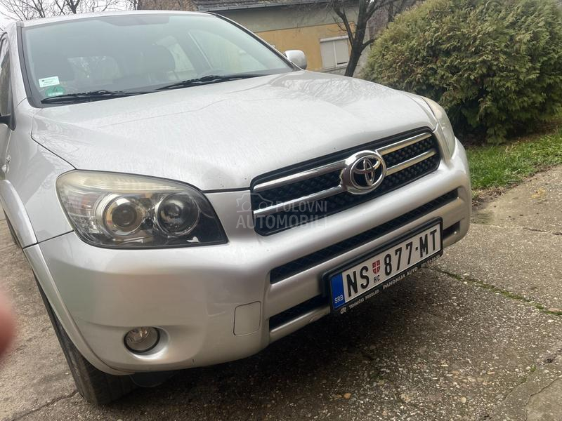 Toyota RAV 4 2.2 D-CAT (2008) - 5.500 € - 21000 Novi Sad - www ...