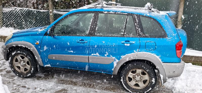 Polovni Toyota RAV 4 2.0 2003. god. Polovni Automobili Srbija, Beograd