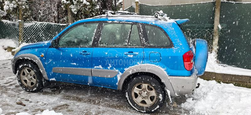 Polovni Toyota RAV 4 2.0 2003. god. Polovni Automobili Srbija, Beograd