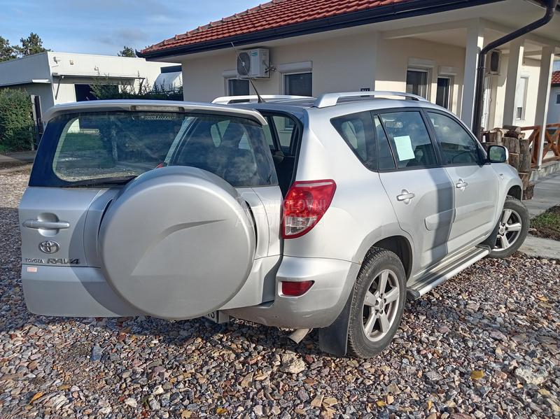 Polovni Toyota RAV 4 2007. god. Polovni Automobili Srbija, Surčin