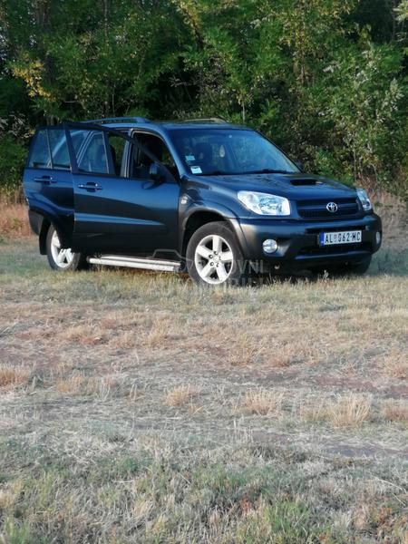 Polovni Toyota RAV 4 2005. god. Polovni Automobili Srbija, Aleksinac
