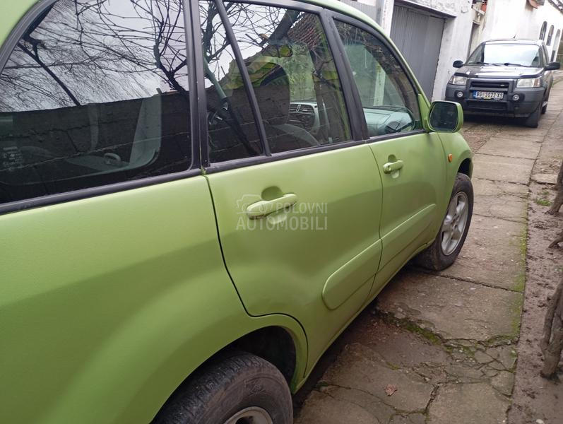 Polovni Toyota RAV 4 2003. god. Polovni Automobili Srbija, Niš