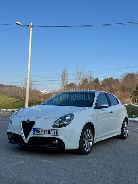 Alfa Romeo Giulietta 2.0 JTDM TCT | Polovni Automobili