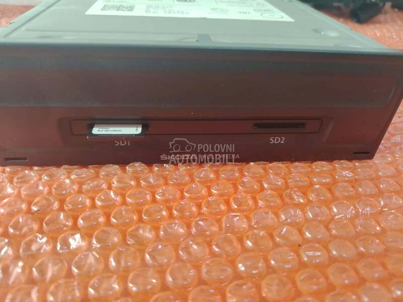 MULTIMEDIA mib2 za Škoda Octavia | Auto oprema | Polovni Automobili