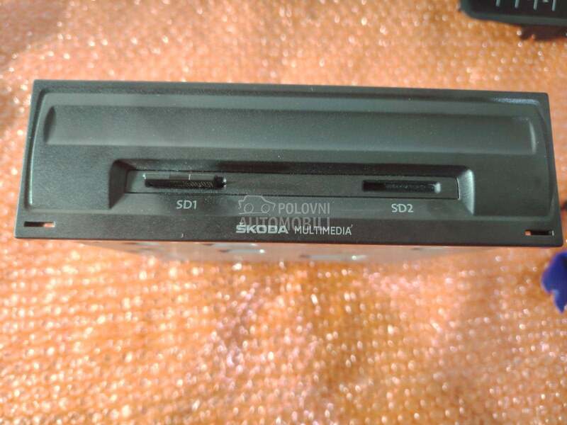 MULTIMEDIA mib2 za Škoda Octavia | Auto oprema | Polovni Automobili