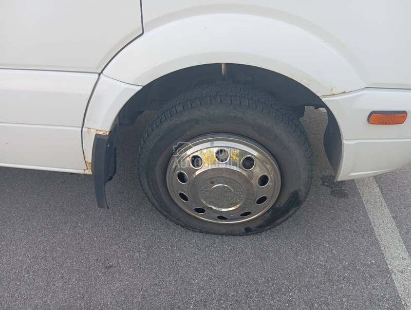 Mercedes Benz 518 CDI | Polovni Automobili