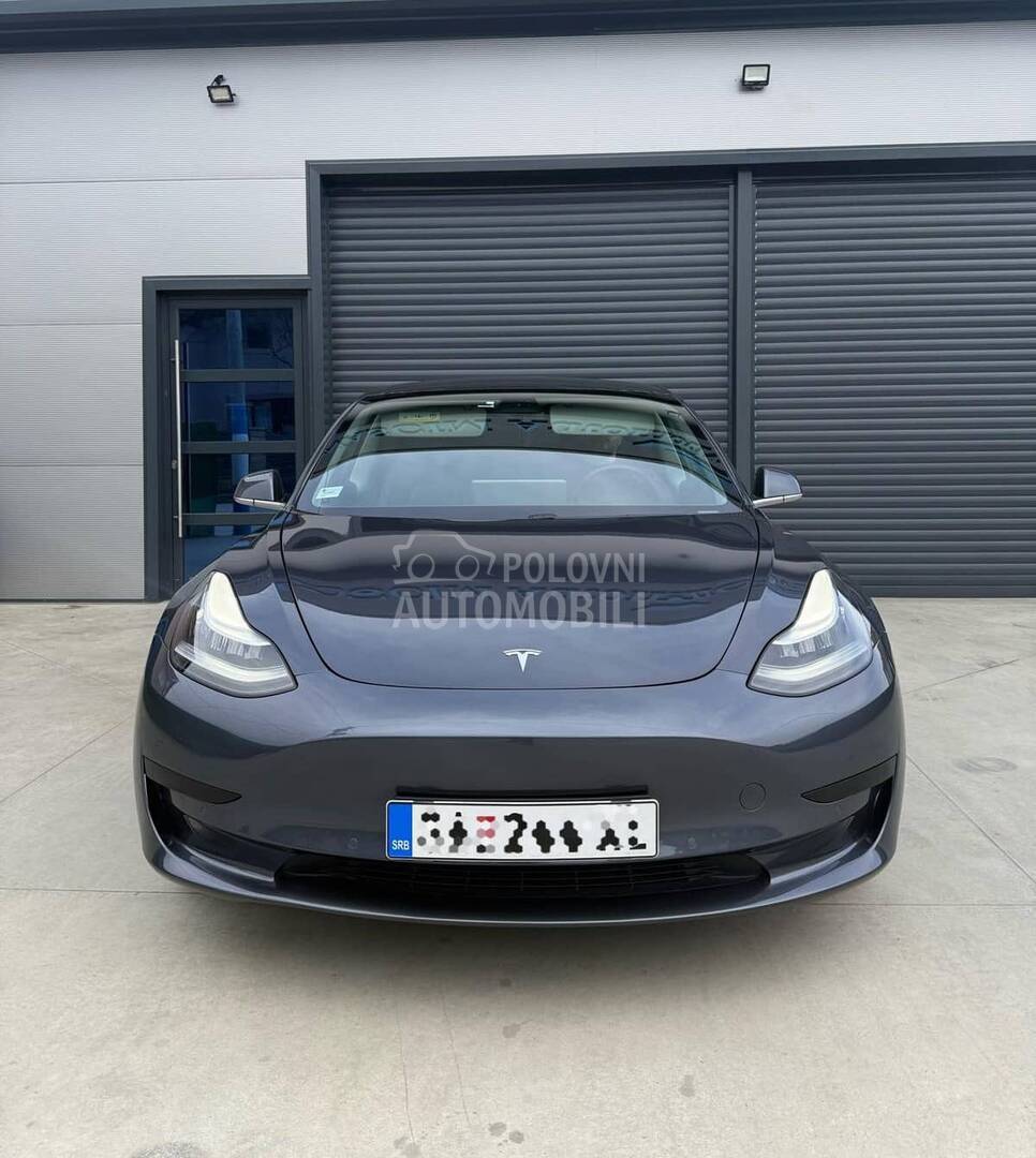Tesla Model 3 Standard Plus | Polovni Automobili