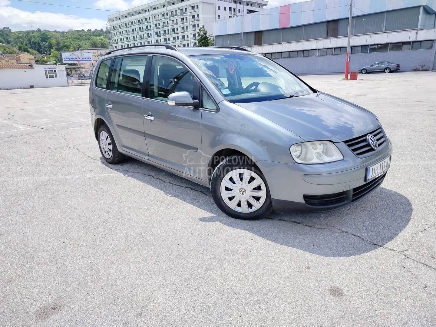 Volkswagen Touran 7.sedista.dugo.reg | Polovni Automobili