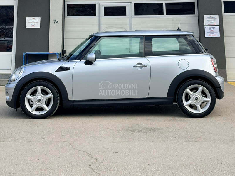 Polovni MINI One 1.4 b 2010. god. Polovni Automobili Srbija, Arilje