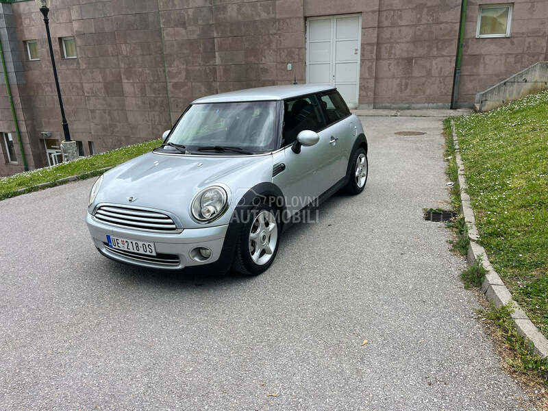 Polovni MINI One 1.4 b 2010. god. Polovni Automobili Srbija, Arilje