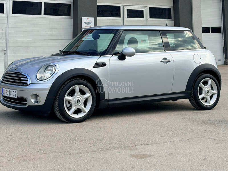 Polovni MINI One 1.4 b 2010. god. Polovni Automobili Srbija, Arilje